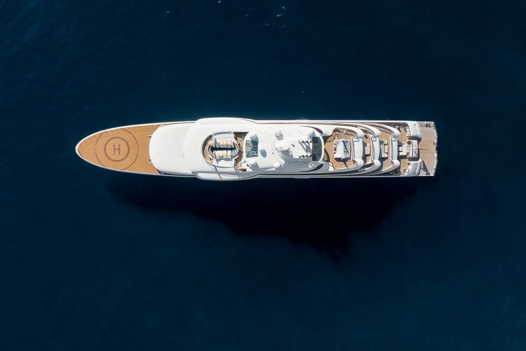 Yacht Quantum Blue • Lurssen • 2014 • Photos & Video