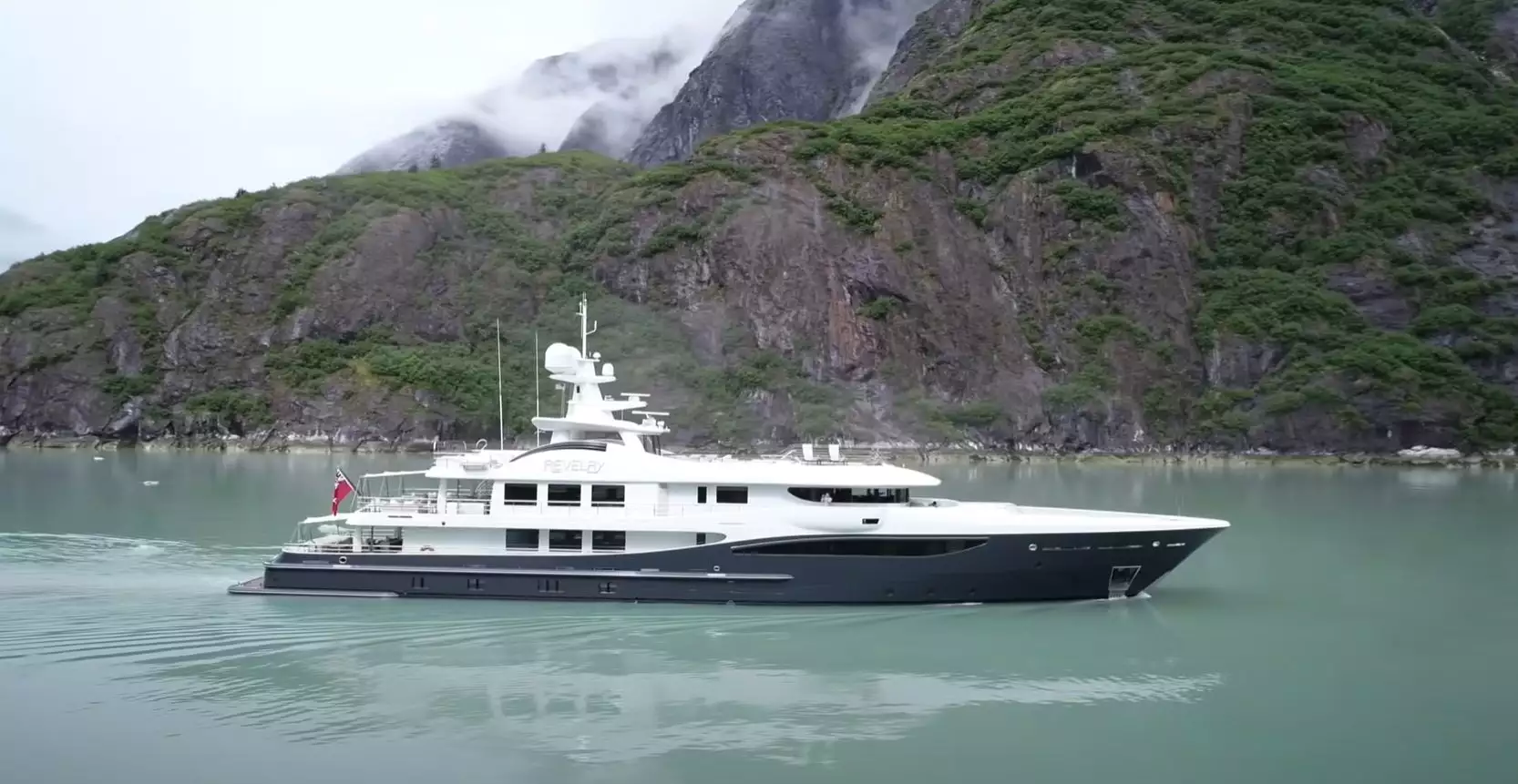 REVELRY Yacht • Tom and Judy Love $32M Superyacht