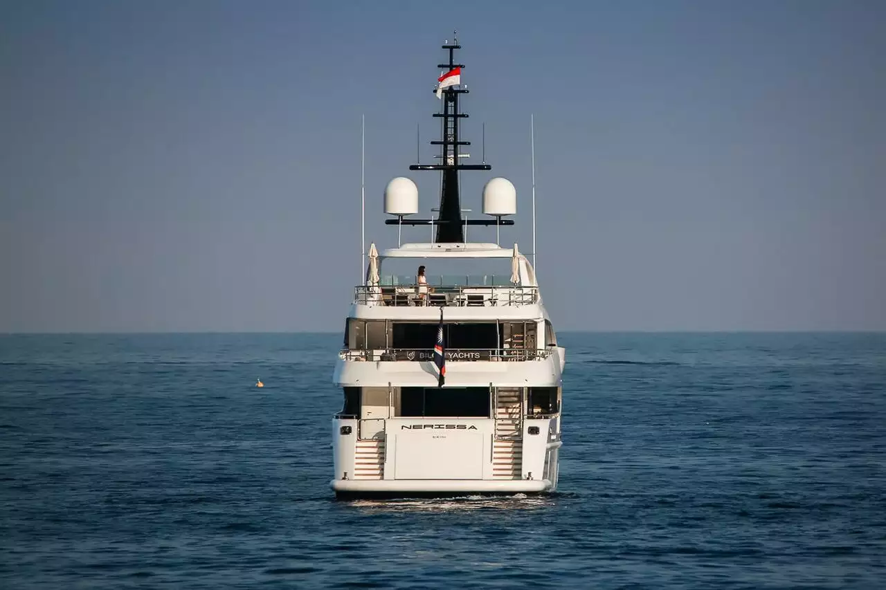 STARBURST III Yacht • Marijke Mars $25M Superyacht