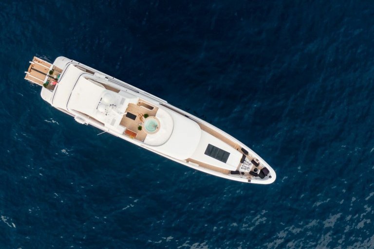 Owner of the Yacht Gladiator • It was Google Chairman Eric Schmidt