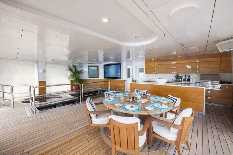 Inside ACRTIC P Yacht • Schicau Unterweser • 1969 • Value $80M • Owner ...