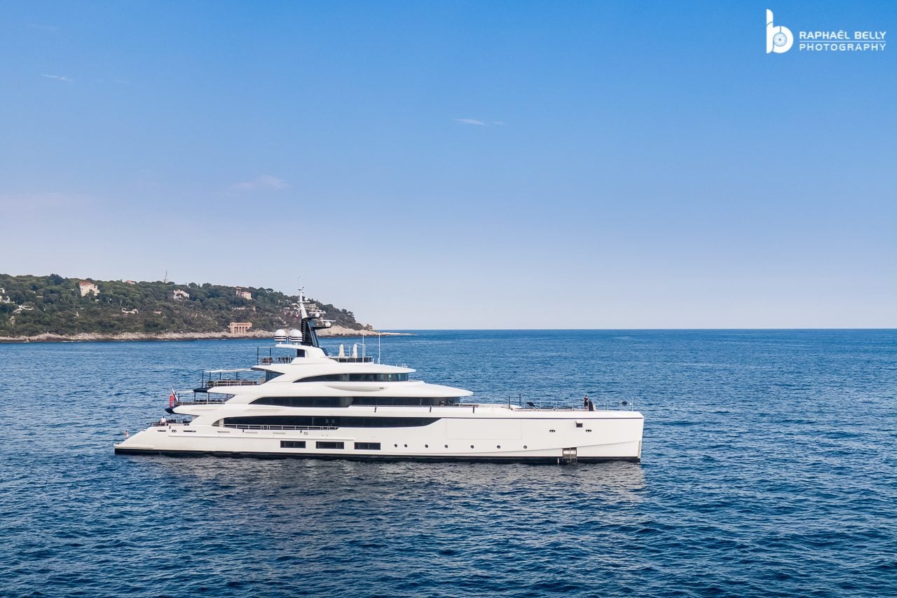 TRIUMPH Yacht • Chris and Sarah Dawson $80M Superyacht