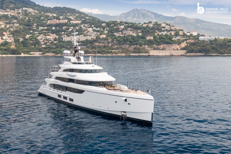 Inside TRIUMPH Yacht • Benetti • 2021 • Value $80 Million • Owner Chris ...