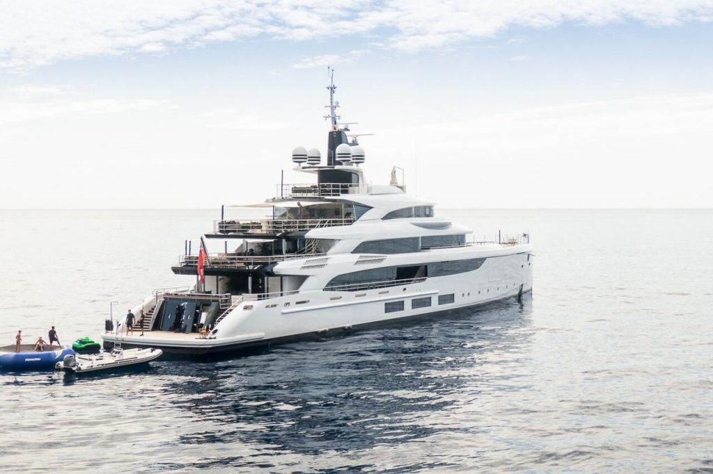 Yacht Triumph • Benetti • 2021 • Photos & Video