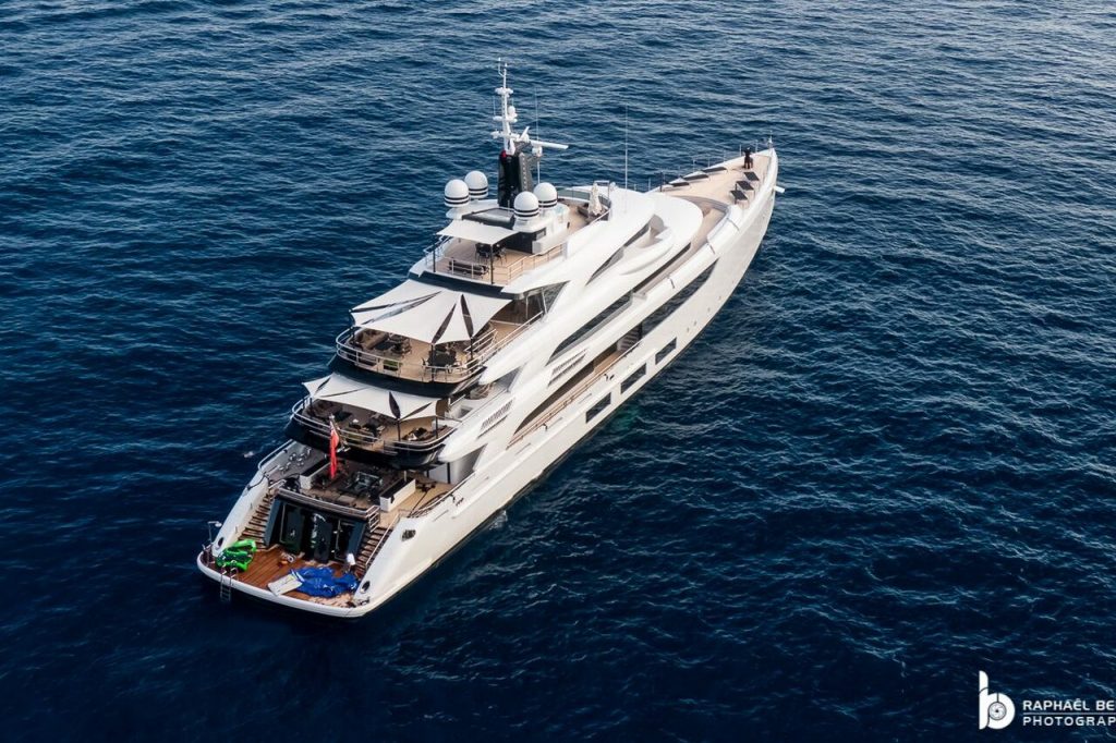 Yacht Triumph • Benetti • 2021 • Photos & Video