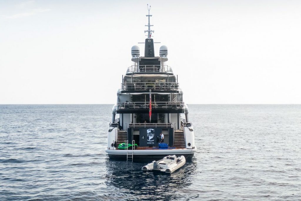 TRIUMPH Yacht • Chris and Sarah Dawson $80M Superyacht