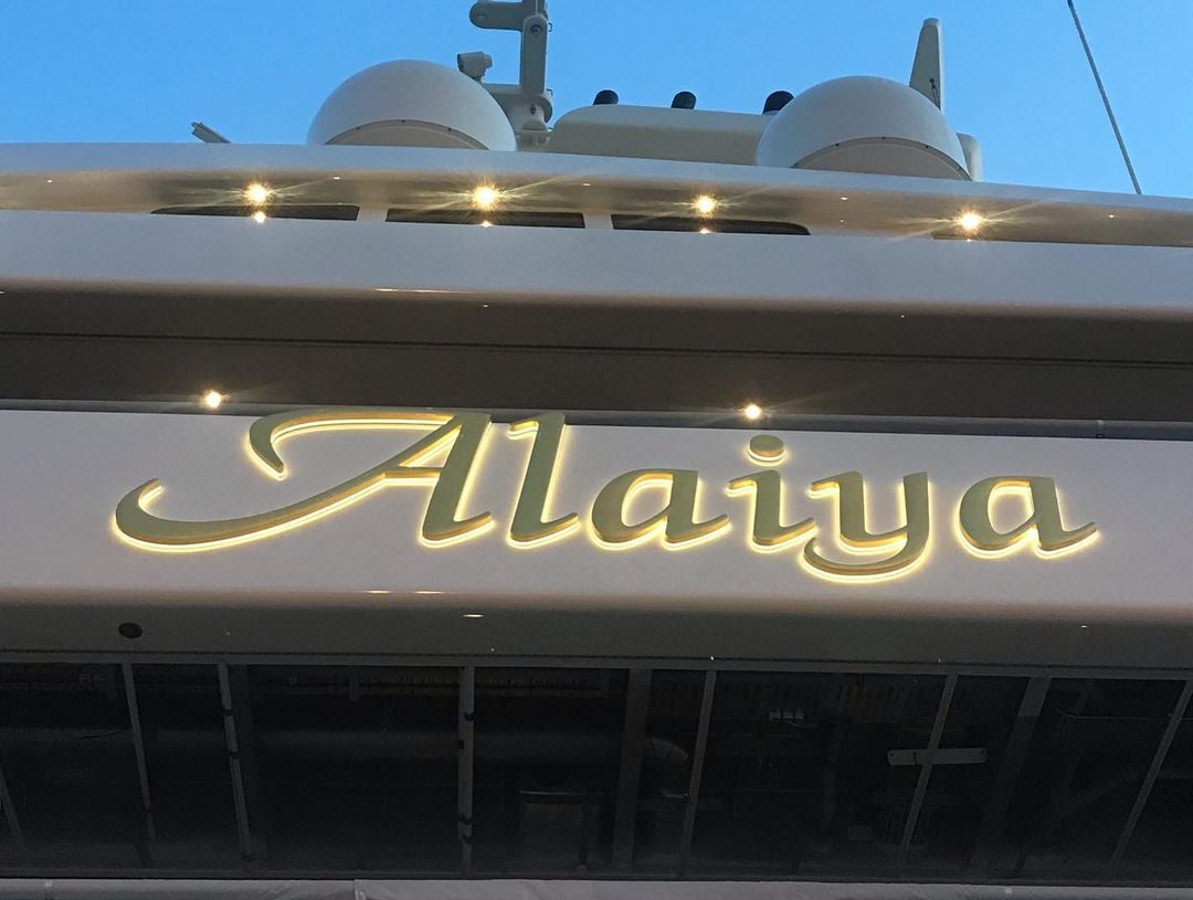 ALAIYA Yacht • Laksmhi Mittal $300M Superyacht