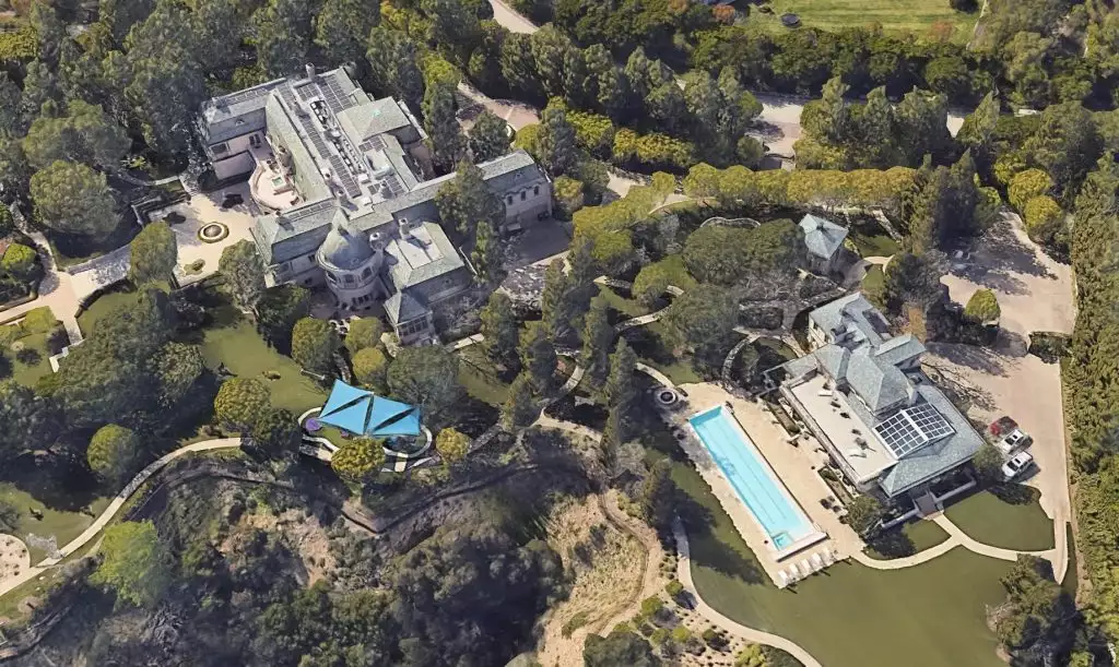 HAIM SABAN: The Media Mogul and Philanthropist Behind Saban Entertainment