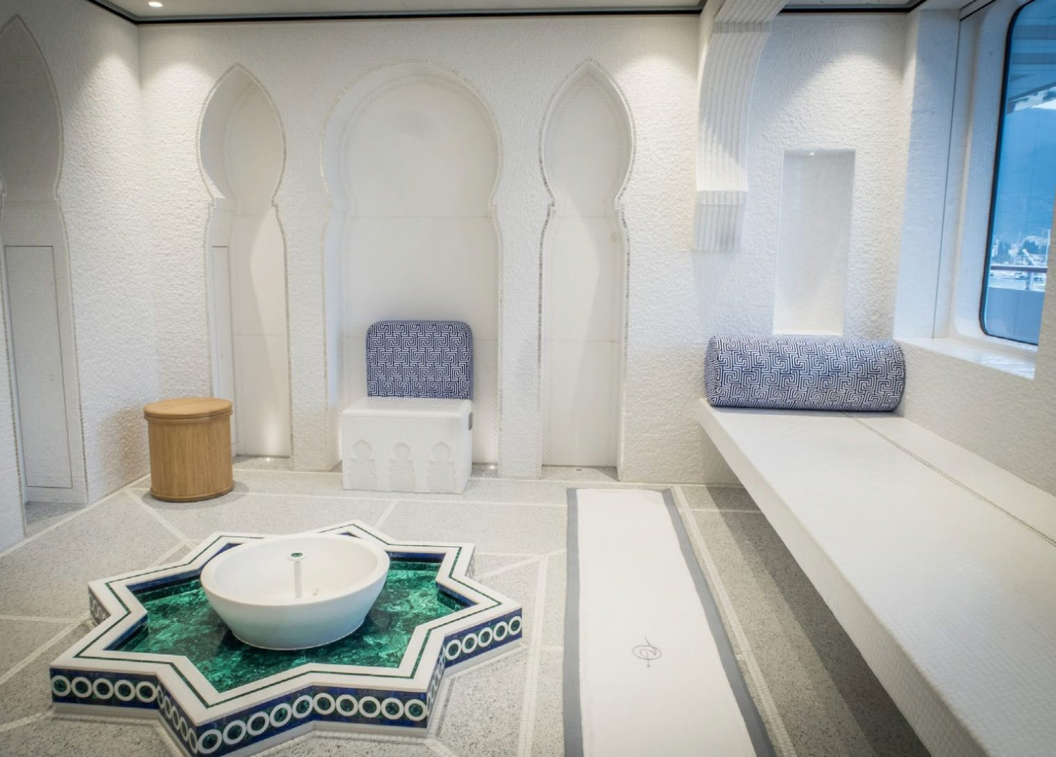 Inside GOLDEN ODYSSEY Yacht • Lurssen • 2015 • Value $400M • Owner ...