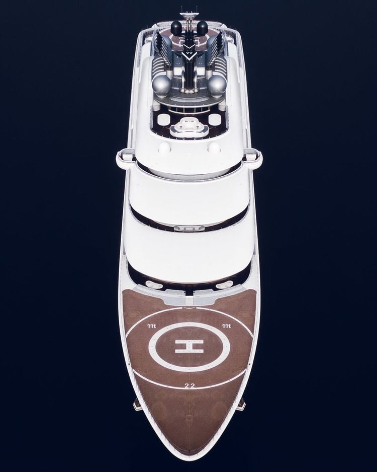 BLUE Yacht • Lurssen • 2022 • Photos & Video