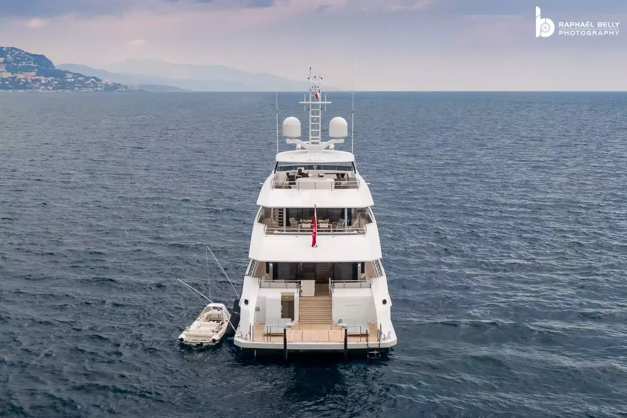 AMARE II Yacht • Ola Rollen $35M Superyacht