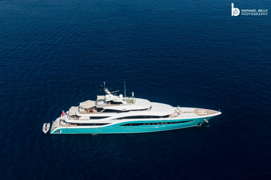 Go Yacht • Turquoise • 2018 • 77m • Photos & Video