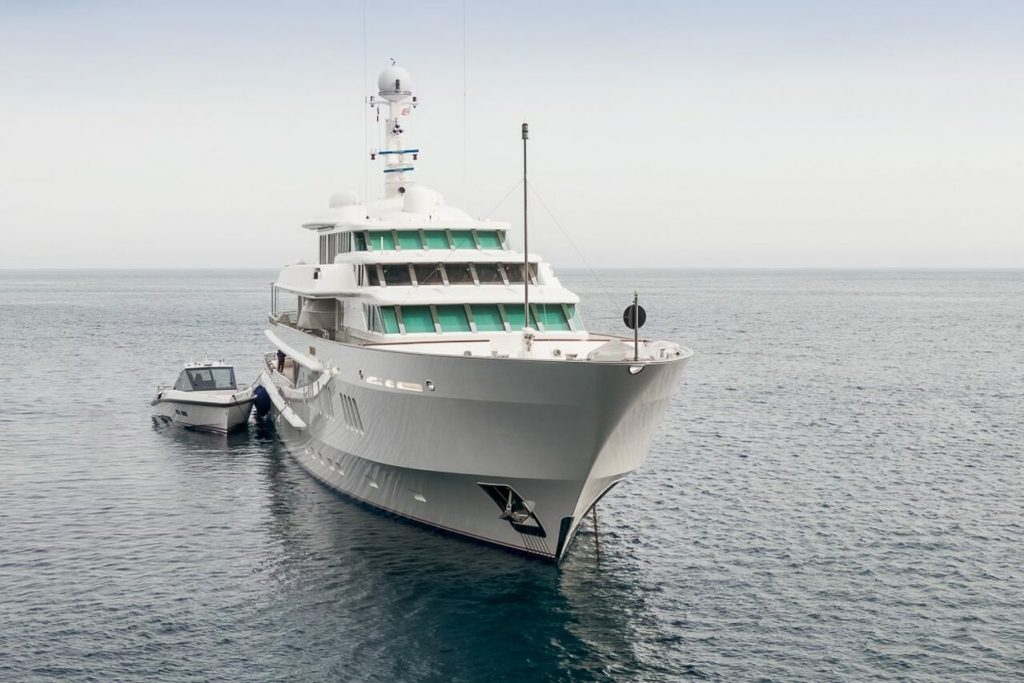 Yacht Siran • Feadship • 1992 • Photos & Video