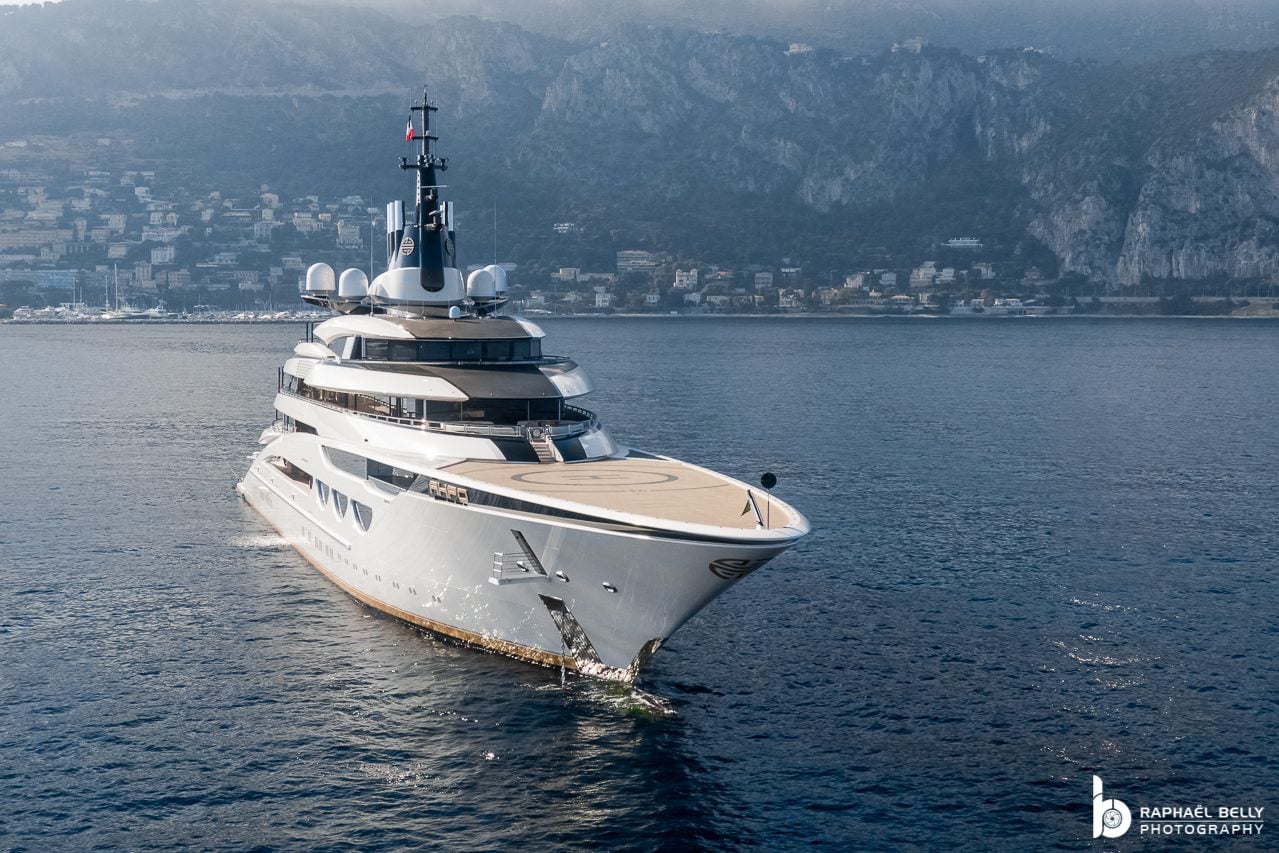 ANDREA Yacht • Steve Wynn $90M Superyacht