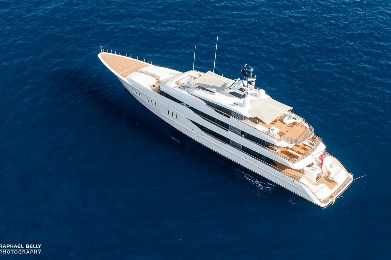 HAMPSHIRE Yacht • Andrew Currie $100M Superyacht