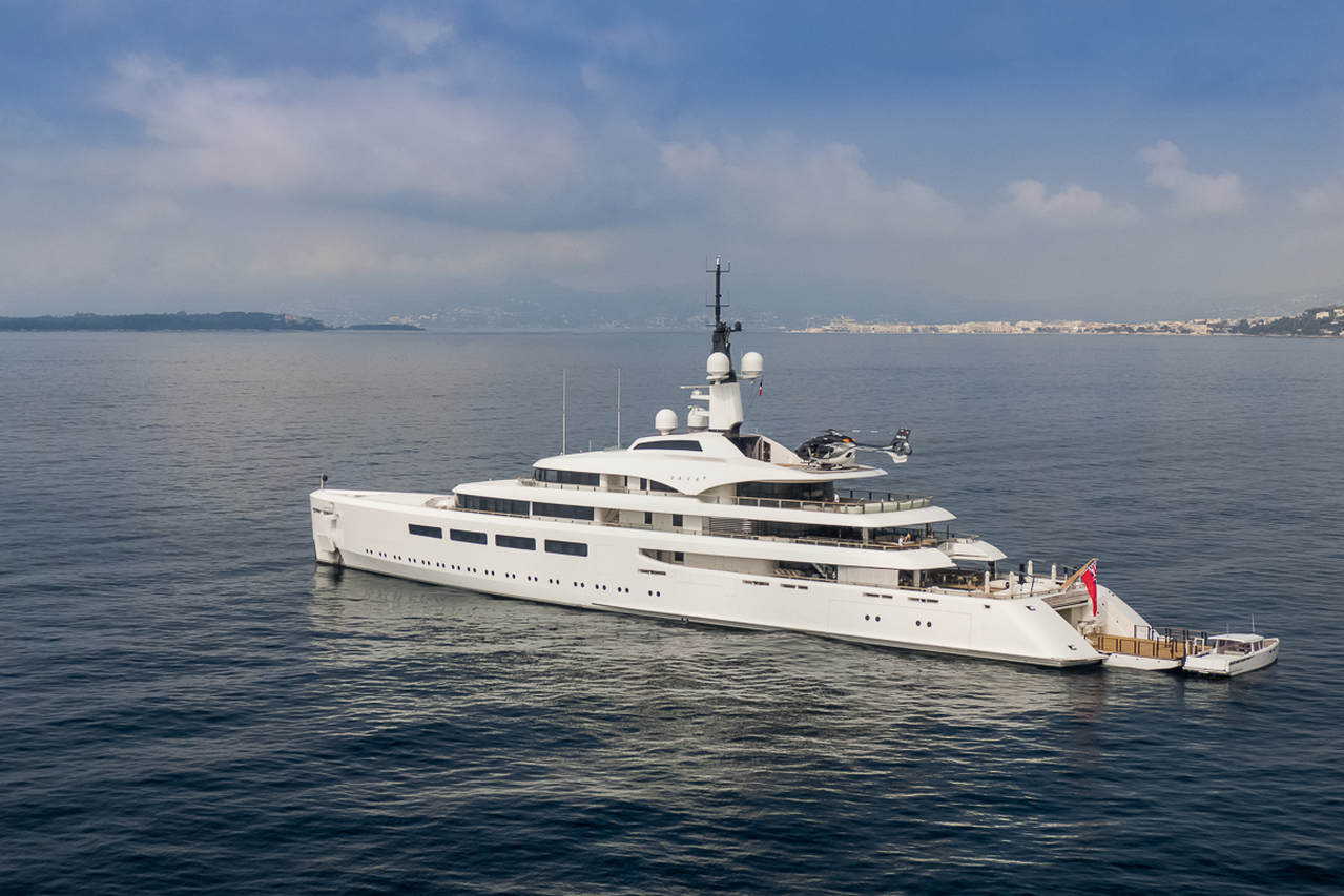 VAVA II Yacht • Ernesto Bertarelli $150 Million Superyacht