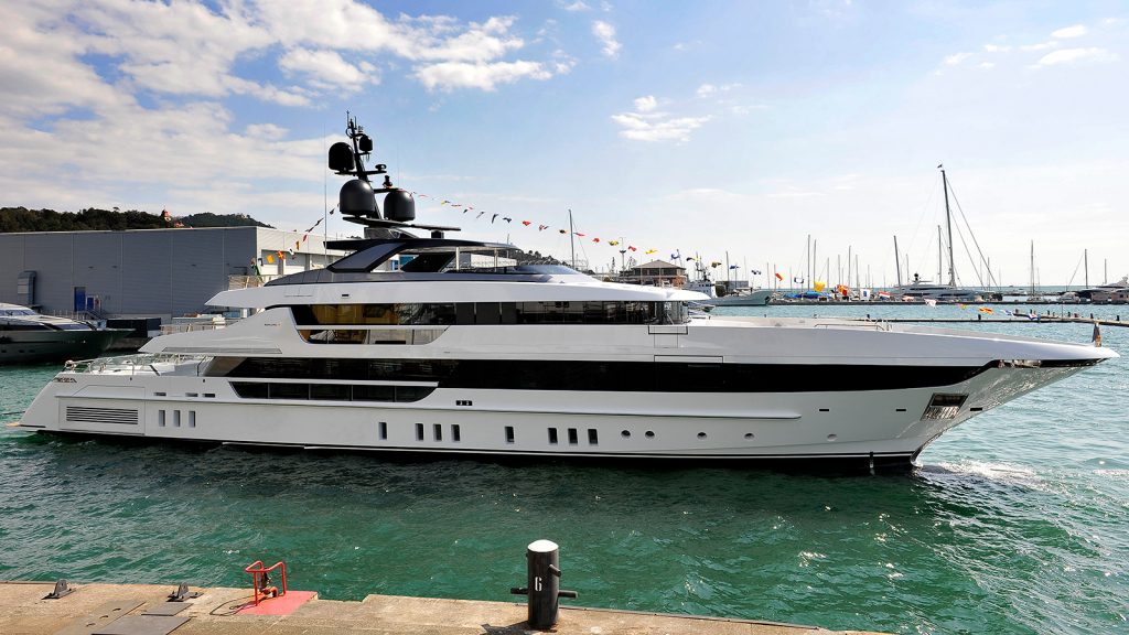 Yacht Alchemist • San Lorenzo • 2021 • Photos & Video
