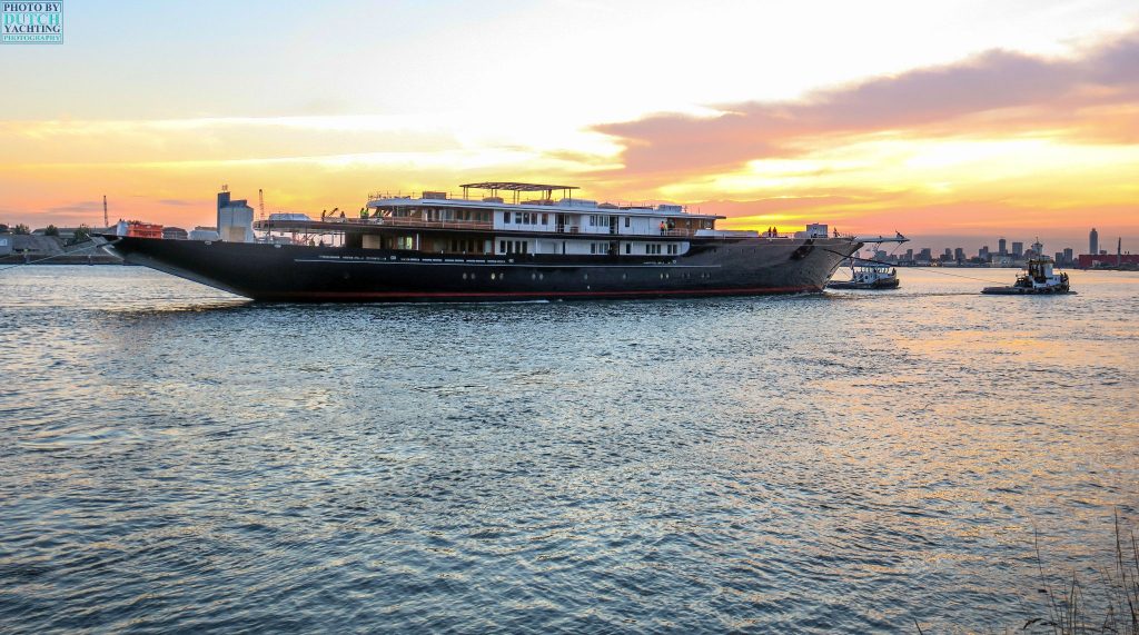 KORU Yacht • Jeff Bezos Superyacht • Oceanco • 2022 • Photos & Video