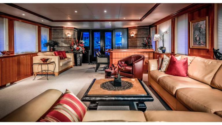 Inside MURPHY'S LAW Yacht • Delta Marine • 1998 • Value $6,000,000 ...