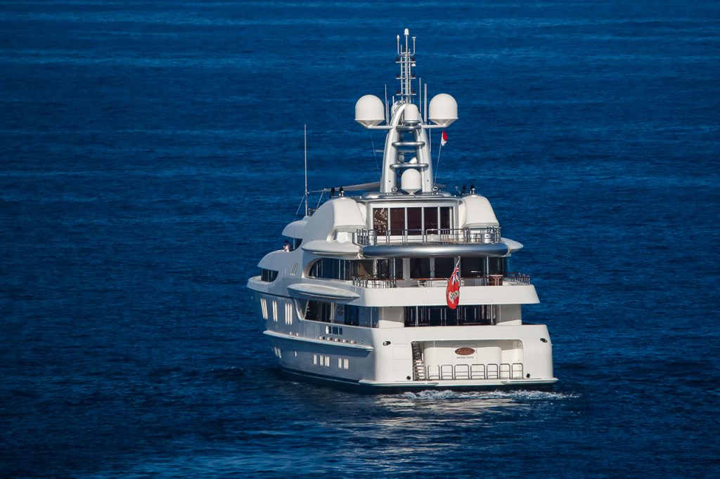 Yacht FIREBIRD • Feadship • 2007 • Photos et vidéo