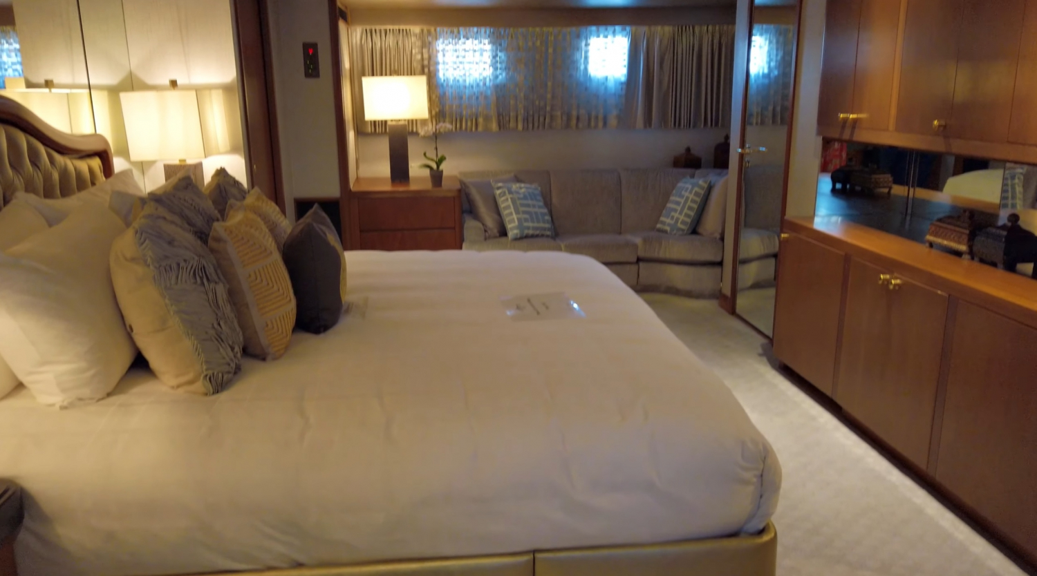 Inside LADY SANDALS Yacht • Feadship • 1985 • Value $10,000,000 • Owner ...