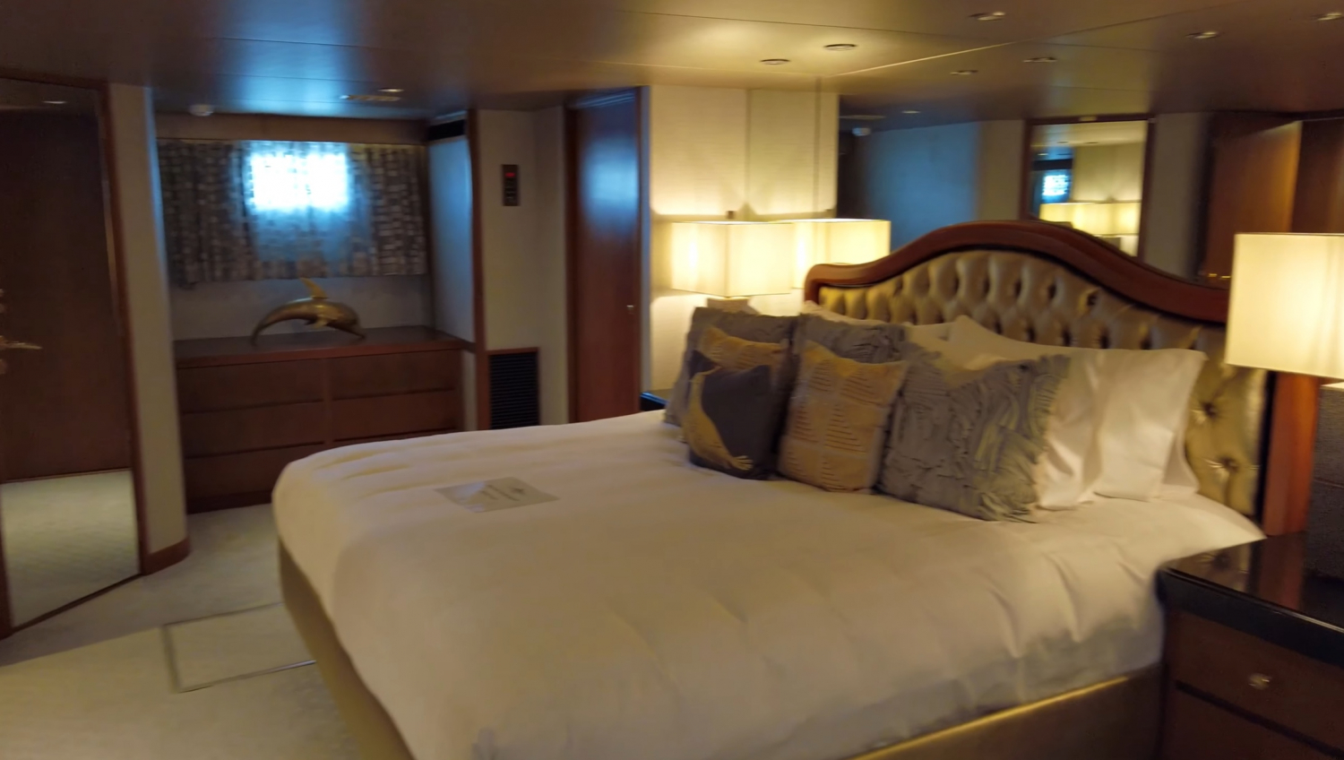 Inside LADY SANDALS Yacht • Feadship • 1985 • Value $10,000,000 • Owner ...