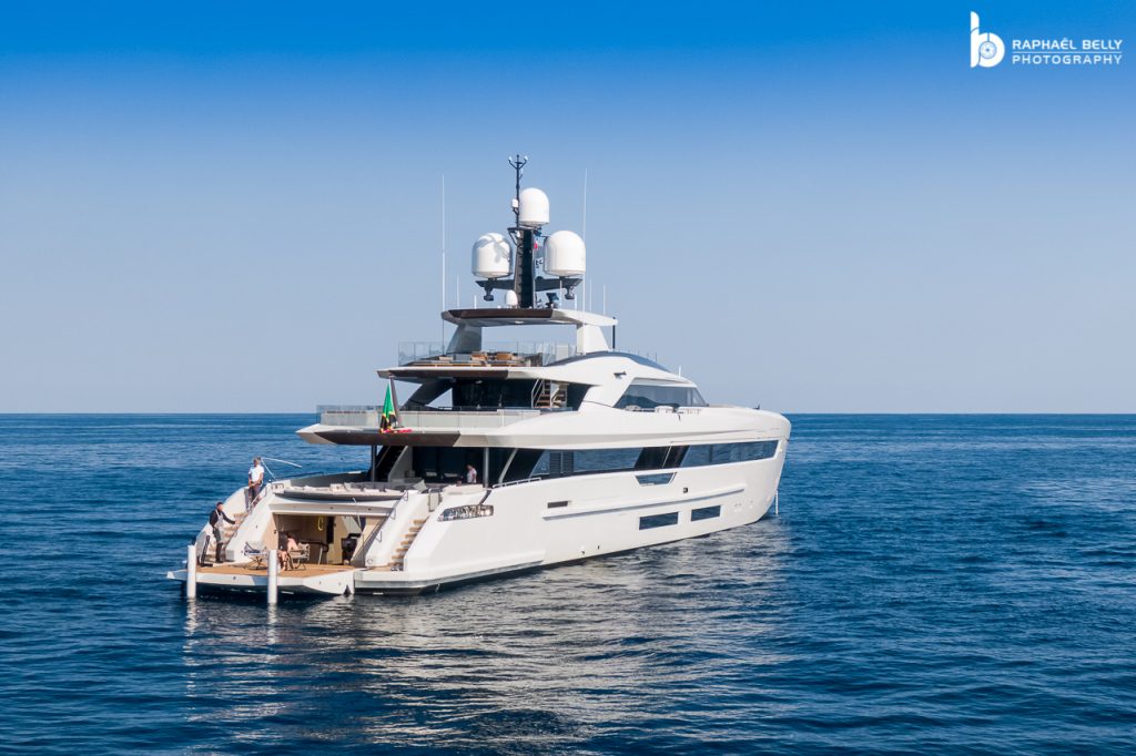 Yacht KINDA • Tankoa • 2022 • Photos & Video