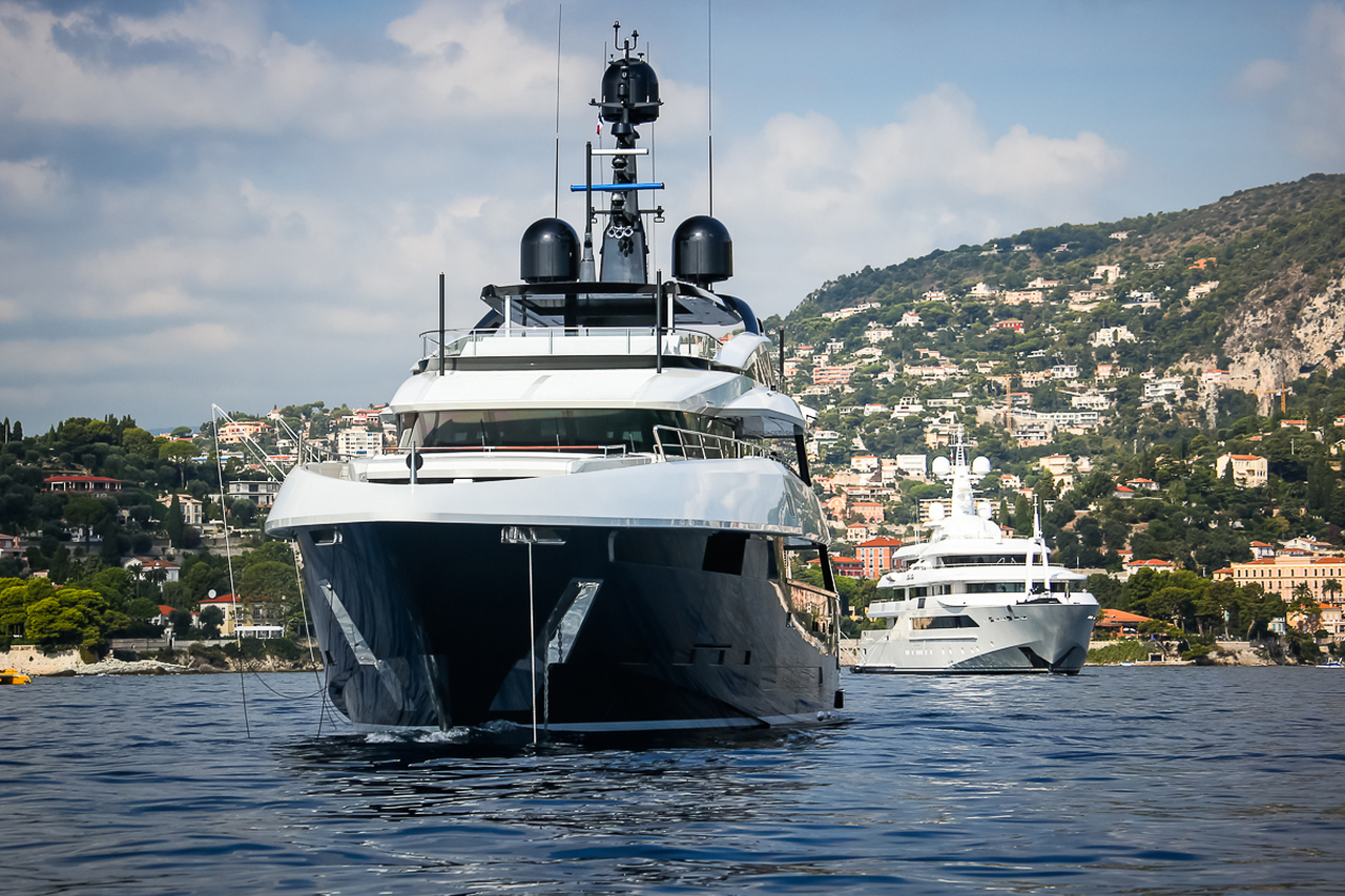 Yacht N2H • Rossi Navi • 2017 • Photos & Video