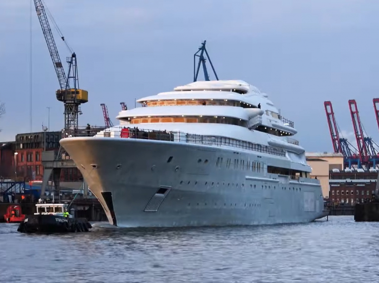OPERA Yacht • Lurssen • 2022 • Value $450M • Owner Abdullah bin Zayed ...