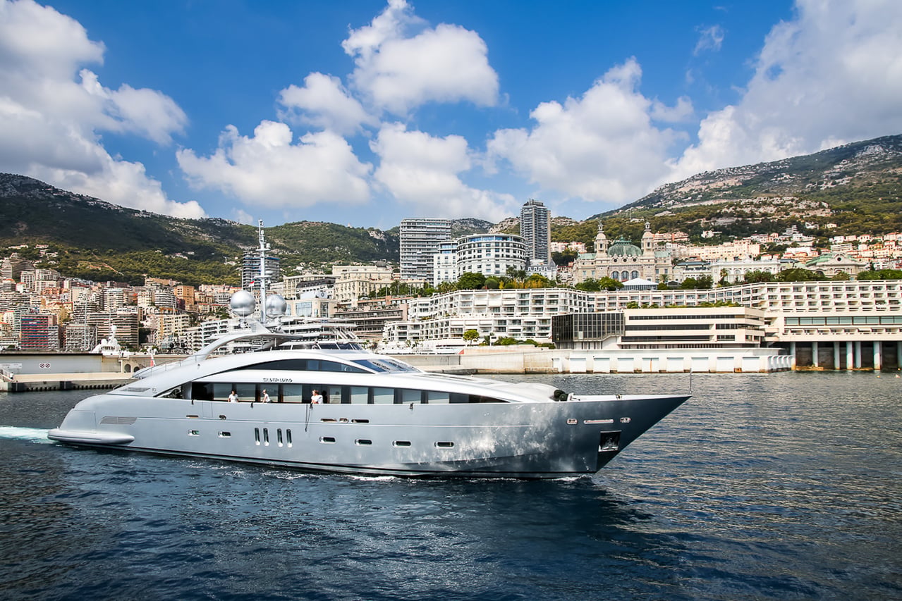 SILVER WIND Yacht • Italian Millionaire $18M Superyacht