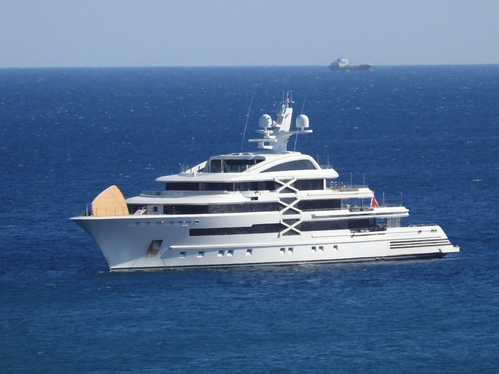 PROJECT X Yacht • Golden Yacht $150M Superyacht