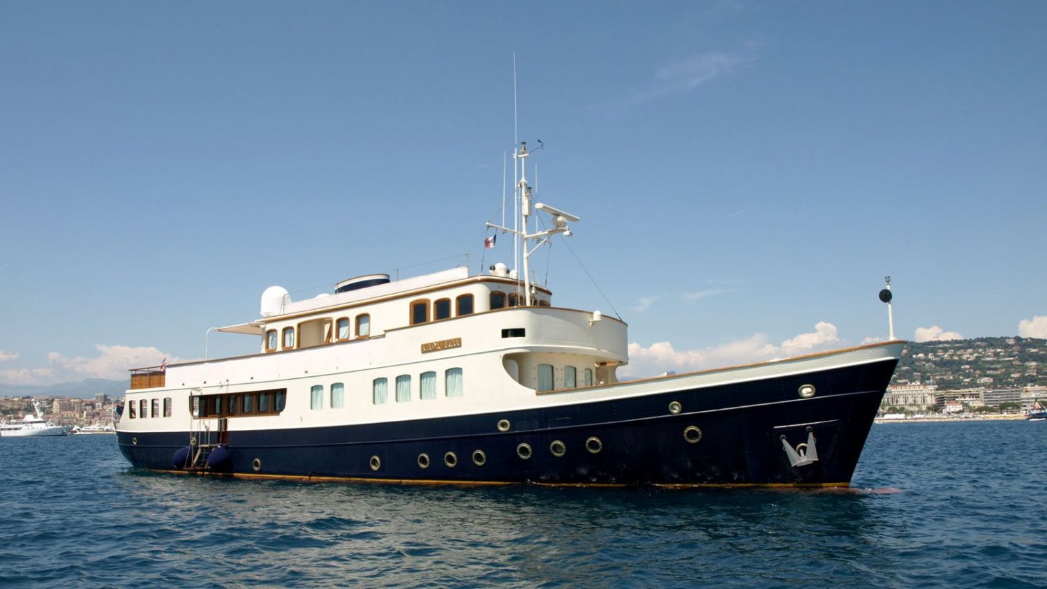 LADY MAY OF GLANDORE Yacht • Renzo Rosso $5M SuperYacht