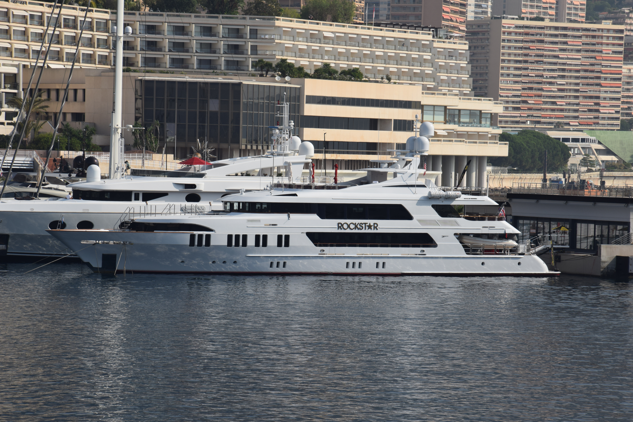 OCEAN CLUB Yacht • Douglas Traina $15M Superyacht