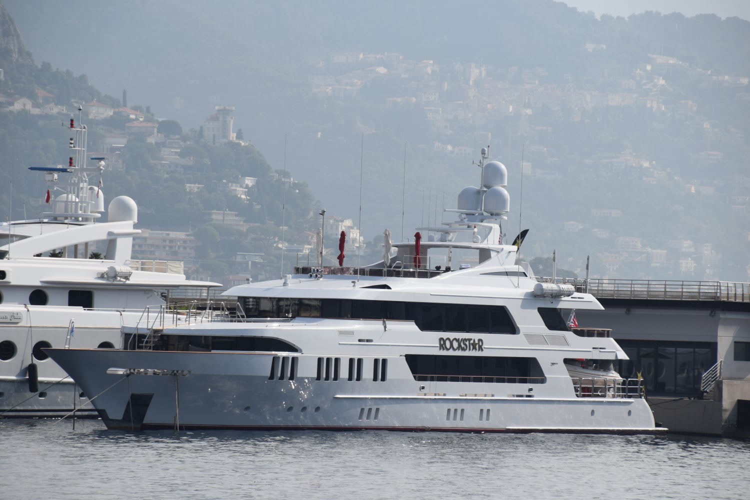 OCEAN CLUB Yacht • Douglas Traina $15M Superyacht