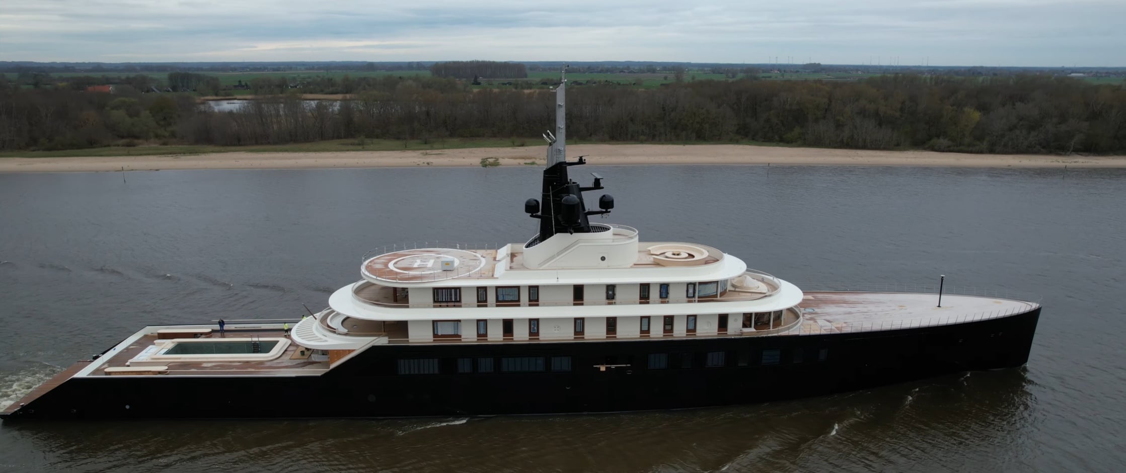 LIVA O Yacht • Stephen Orenstein $250M Superyacht