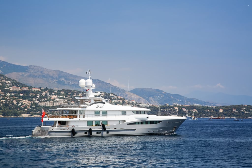 LIND Yacht • Peter Alexander Wacker $35M Superyacht
