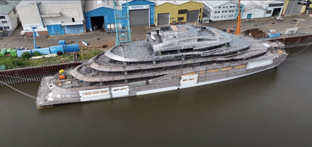 Project Deep Blue Yacht • Indian or Chinese Billionaire $450M Superyacht