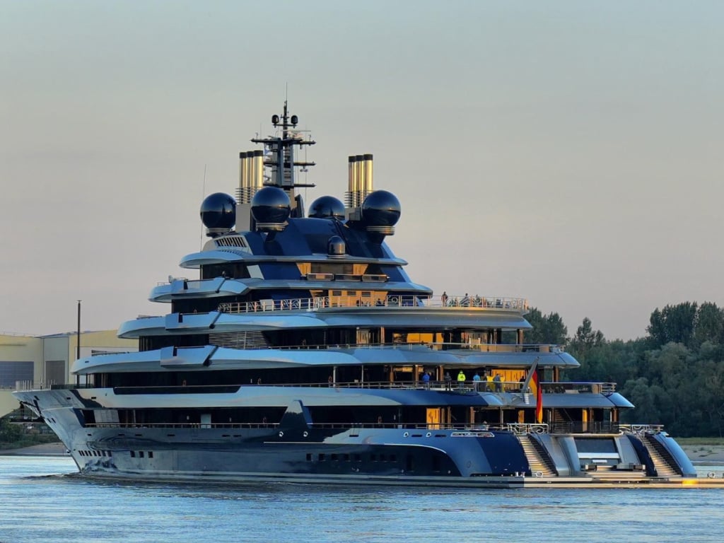 LUMINANCE Yacht • Rinat Akhmetov $500M Superyacht