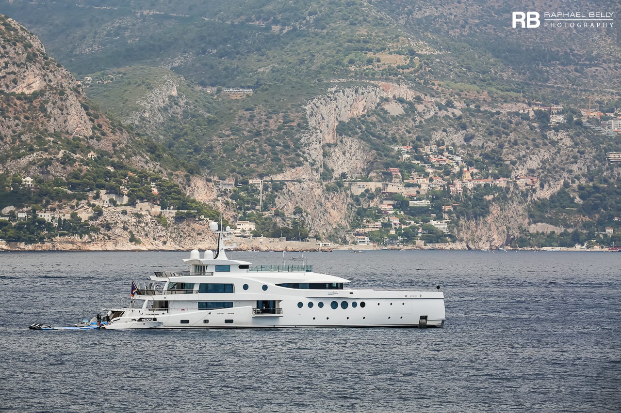 Who is the owner of the Yacht Serenity & Unity: A Russian billionaire