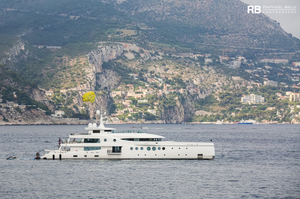 Wer ist der Besitzer der Yacht Serenity & Unity: Ein russischer Milliardär