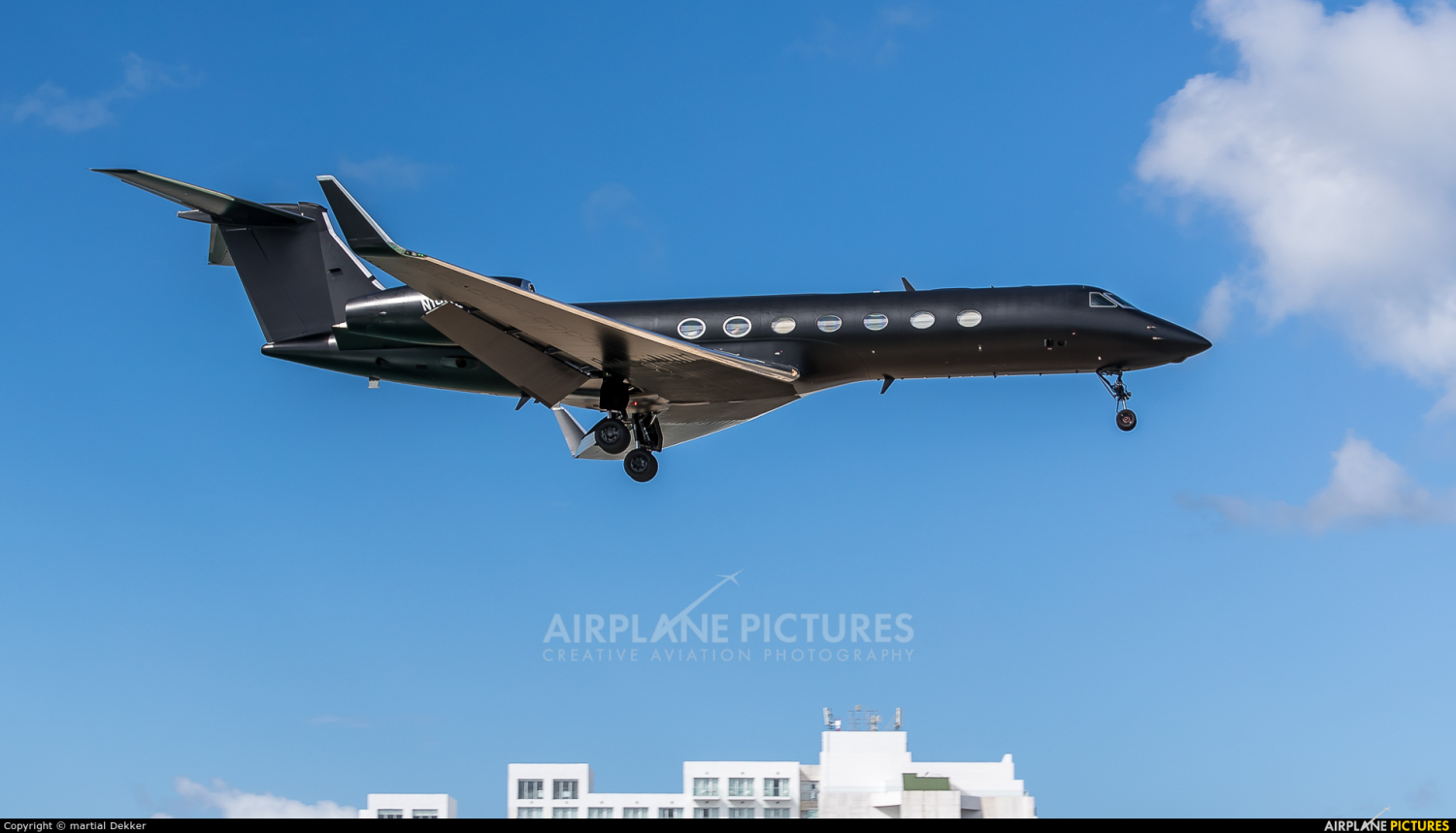 Sean "Diddy" Combs: Music Mogul and Business Tycoon • Business Jet ...