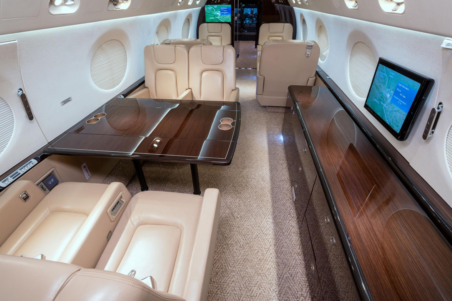 Sean "Diddy" Combs: Music Mogul and Business Tycoon • Business Jet ...
