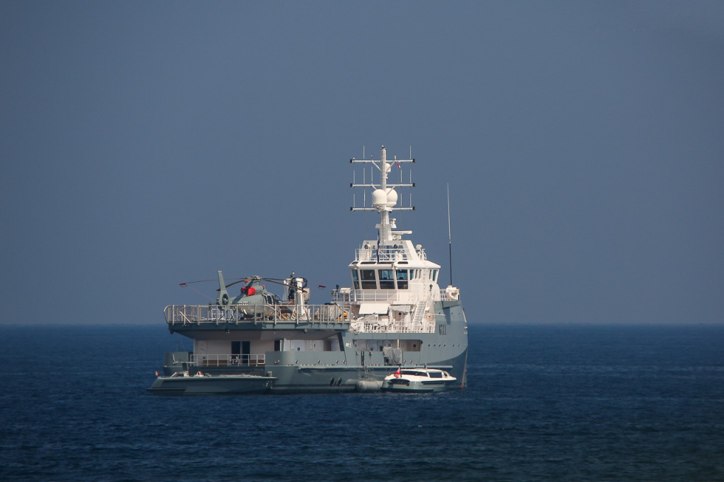 WINGMAN Yacht • Mark Zuckerberg $30M Support Vessel