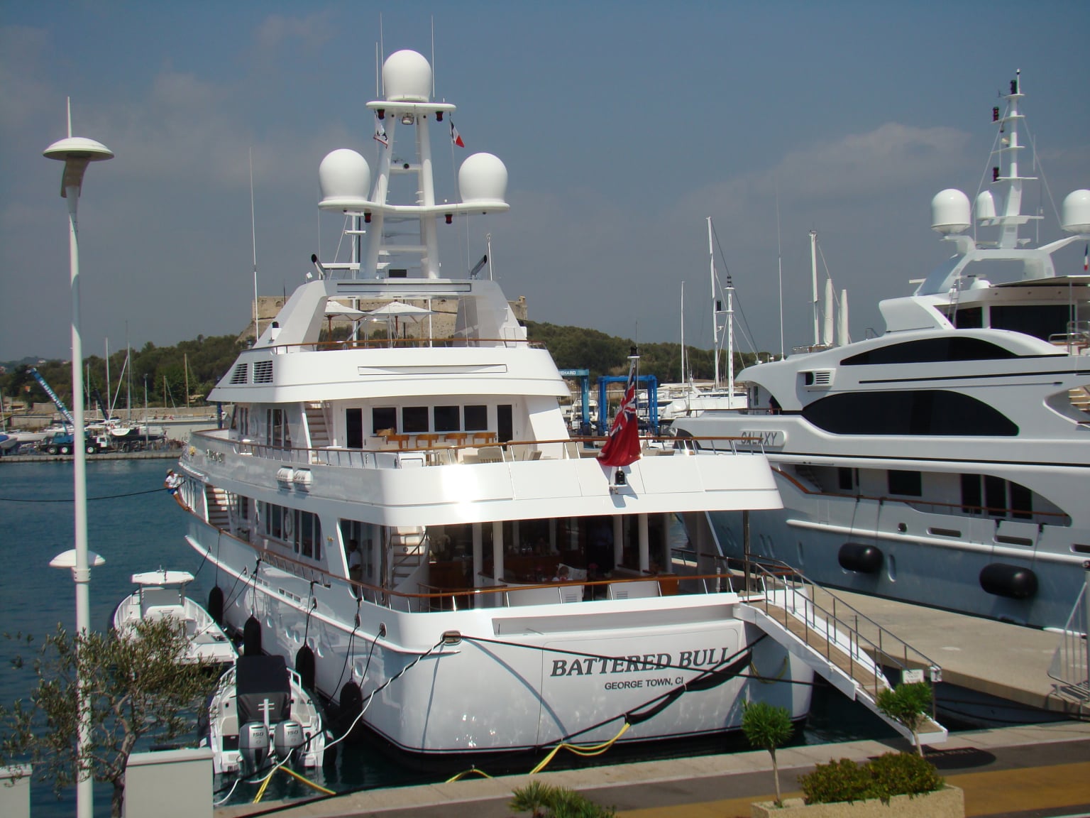 NAME Yacht • Owner $0M SuperYacht