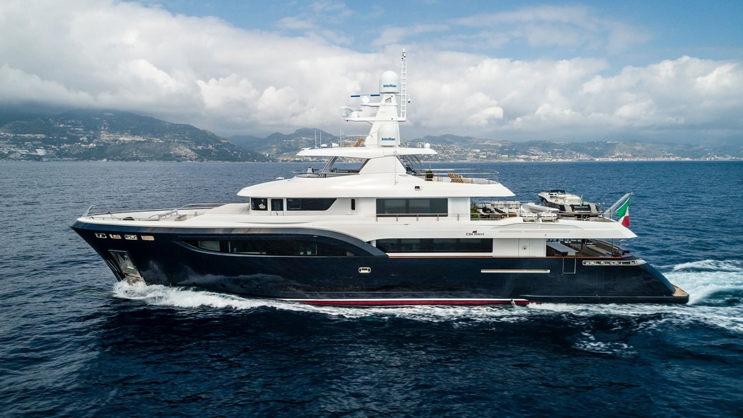 SERGIO STEVANATO: Il miliardario che alimenta l'impatto globale di ...