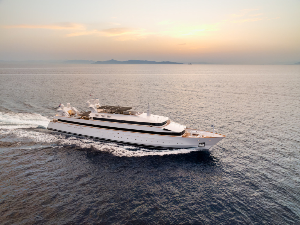 ADAMAS V Yacht • Nikolas Pateras $18M Superyacht