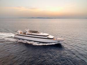 ADAMAS V Yacht • Nikolas Pateras $18M Superyacht