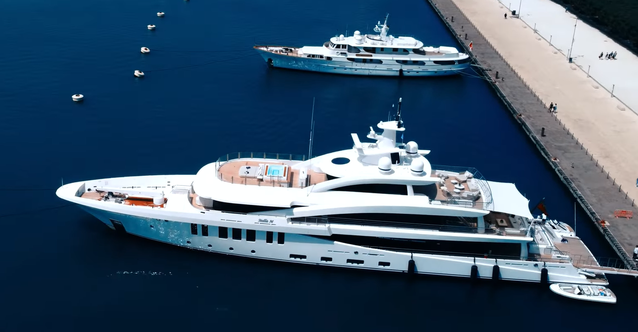 STELLA M Yacht • Roberto Irineu Marinho $80M Superyacht