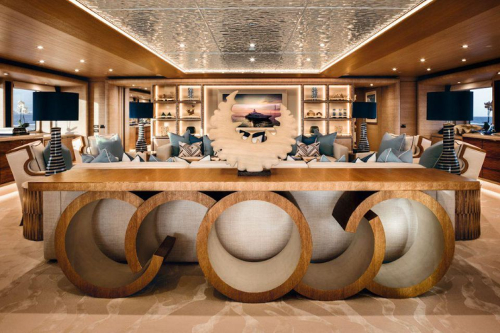 Meet Marijke Mars: The Billionaire Heiress to the Mars Fortune and ...