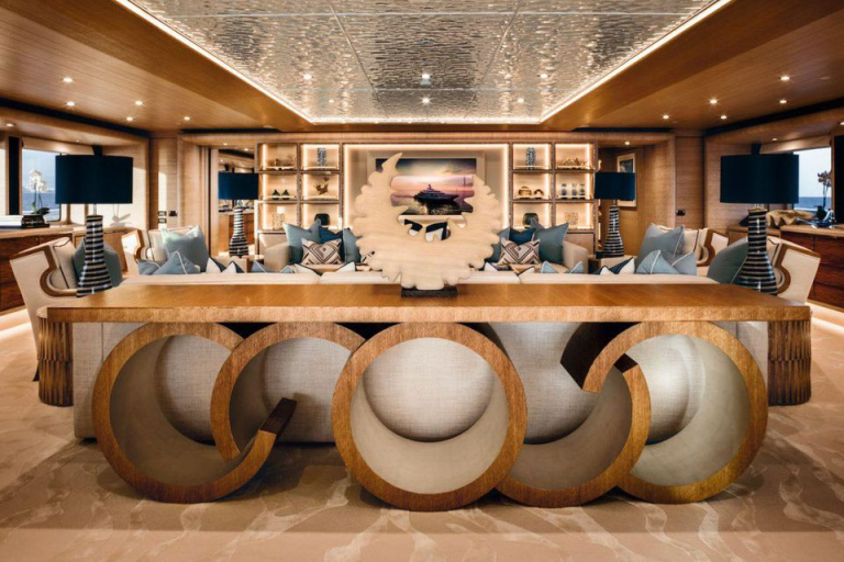 Meet Marijke Mars: The Billionaire Heiress to the Mars Fortune and ...